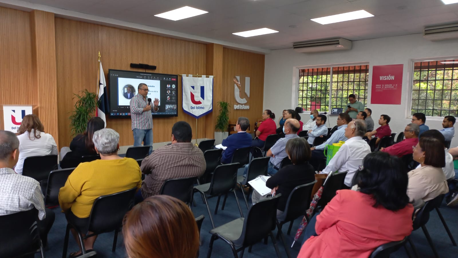 Universidad del Istmo realiza el primer encuentro docente del 2023 |U ...