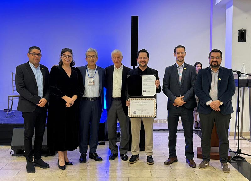 En Panamá está la primera Universidad acreditada en Centro América con 4 estrellas por la ...
